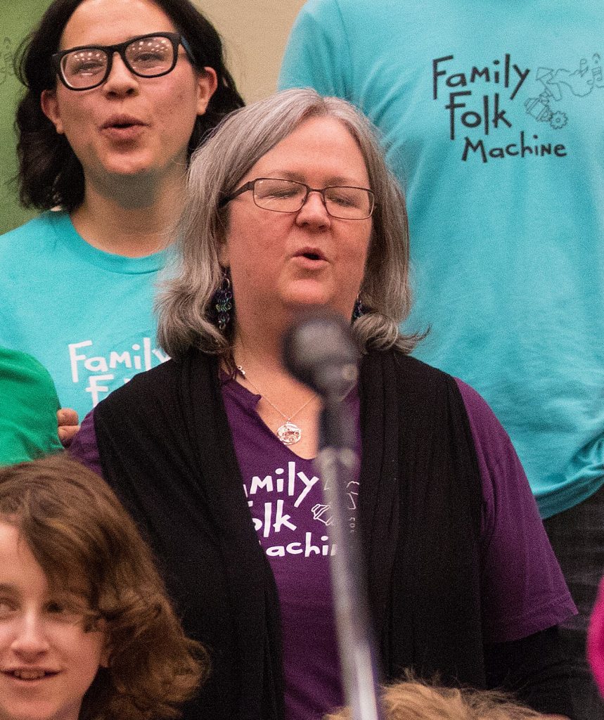 Gayla Drake – Family Folk Machine